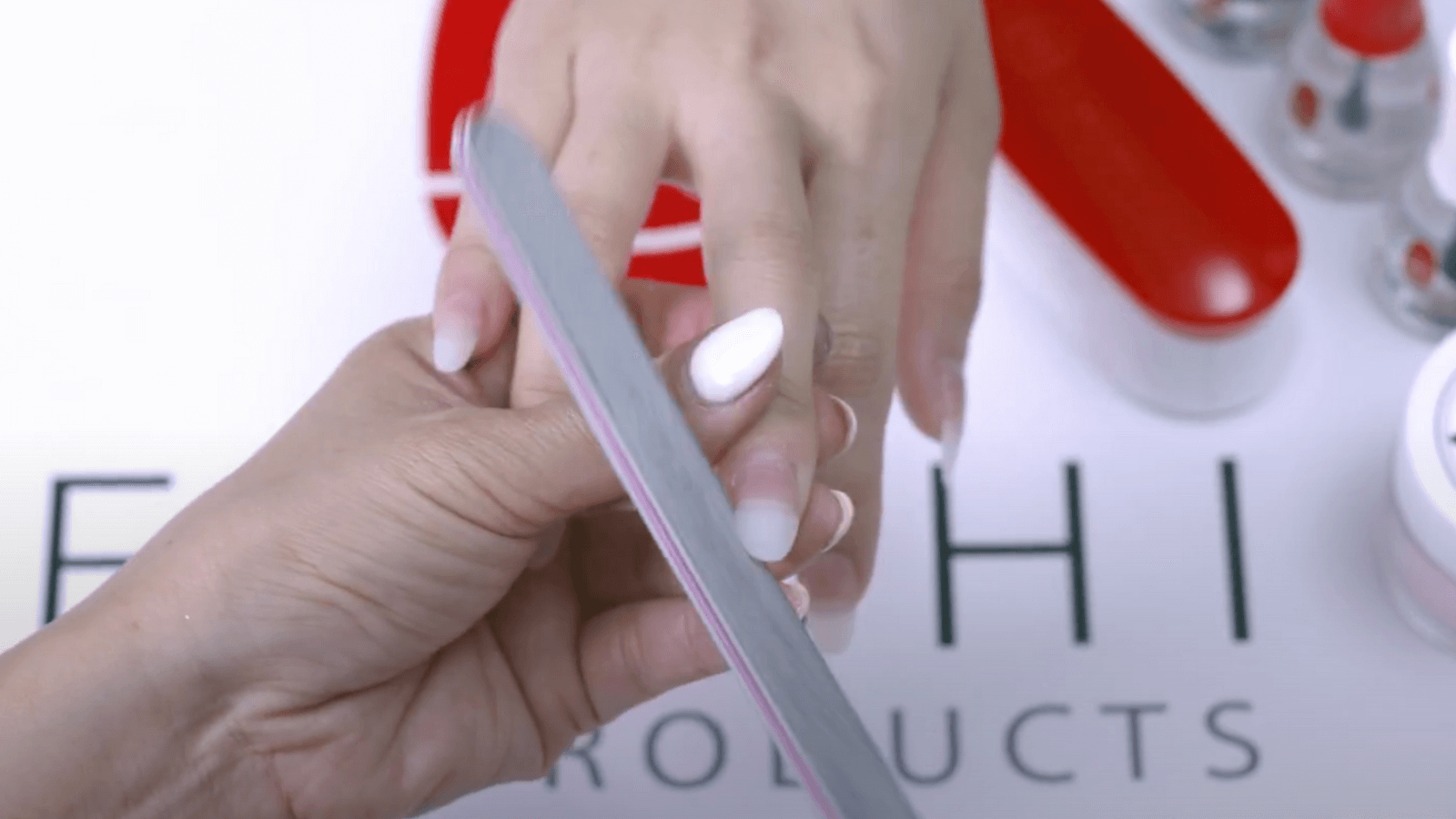 How-To: Removing Your Dip Powder Manicure – EMCHI